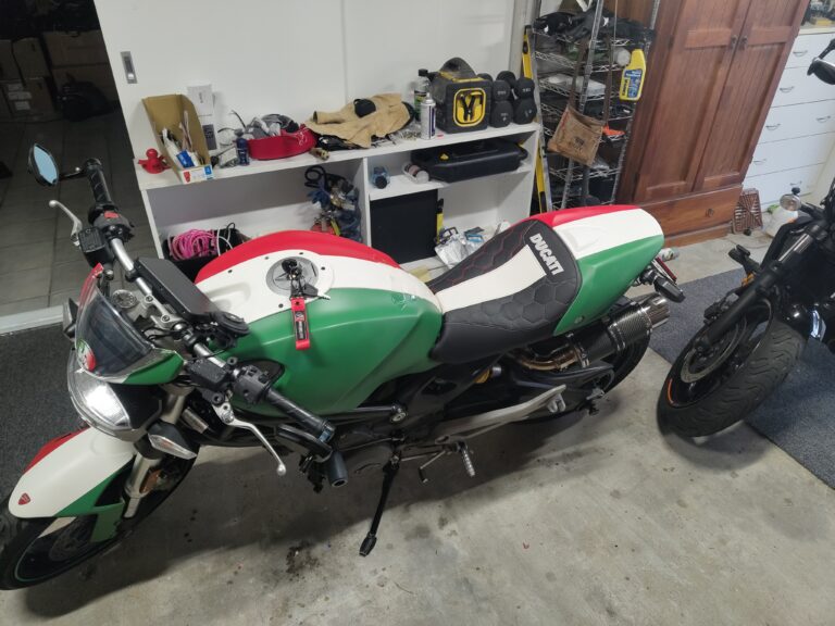 Seat Rehab – Custom motorcycle seats tailored to fit you—and your ride.